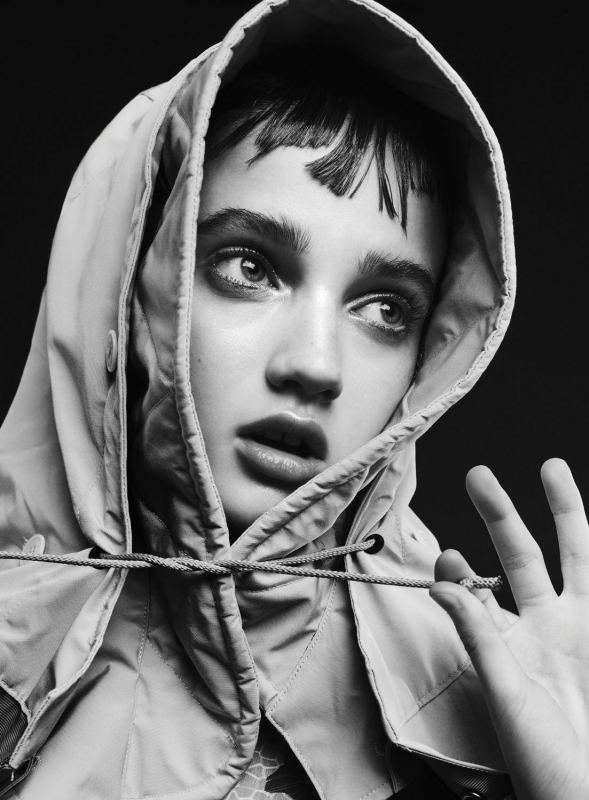 Roos van Eendenburg for Offblackmagazine, photographer Tim Verhallen ...